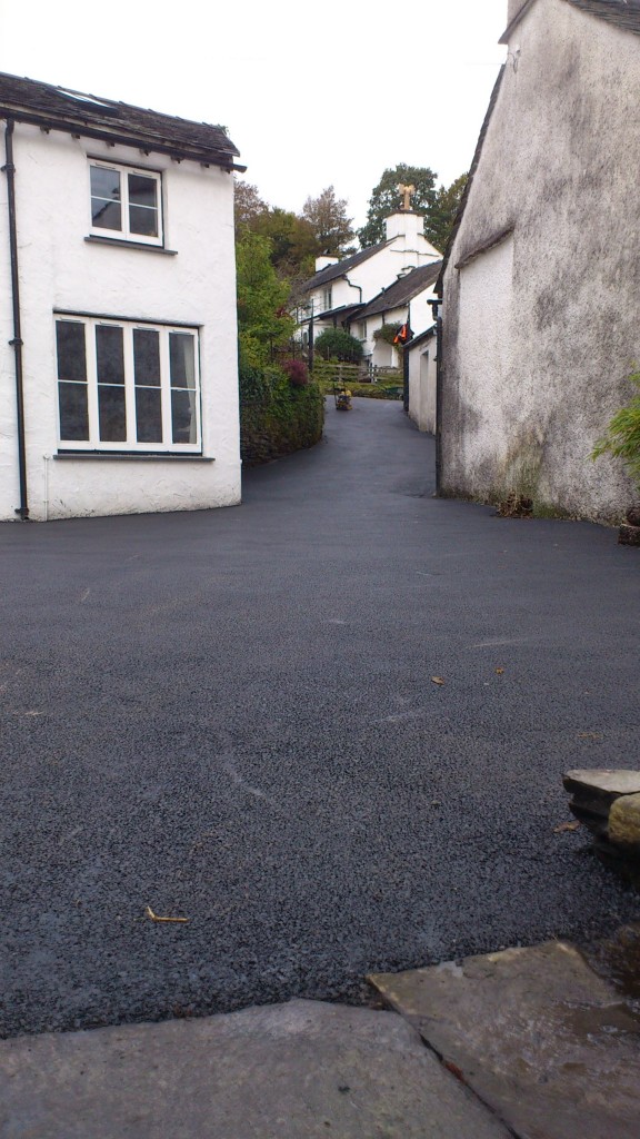 Tarmac specialists in north-west England - Steven Hurst Tarmacing